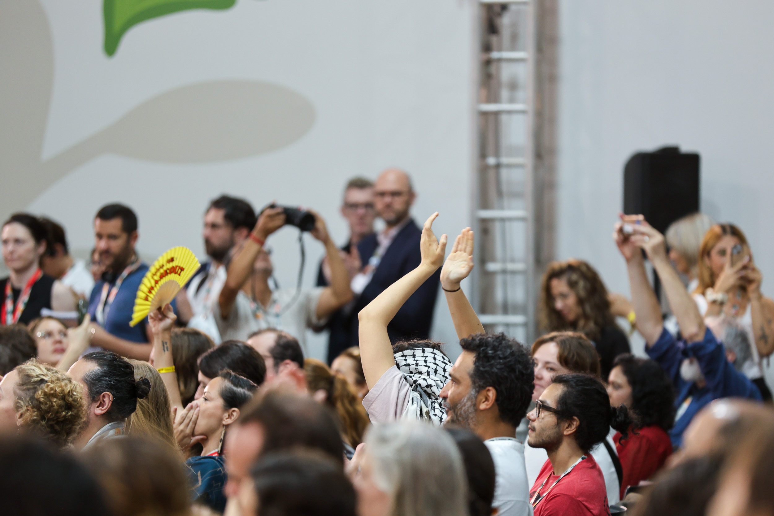Press 6 - UNFCCC COP 30 - 21Nov 2025 - Photo | IISD Earth Negotiations ...
