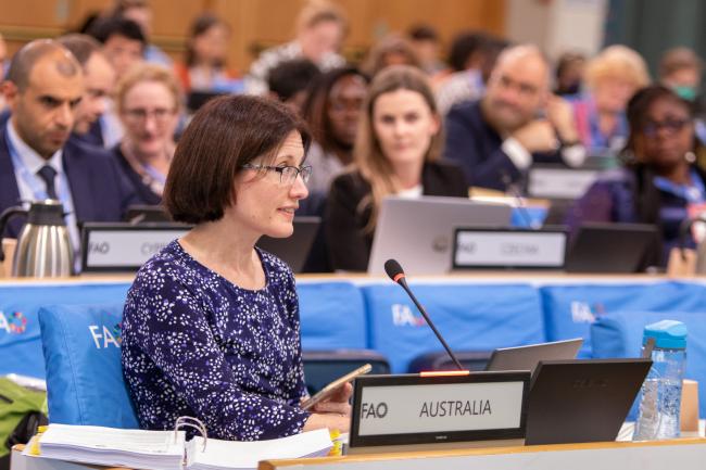 Alison Curran, Australia 2 - ITPGRFA GB 10 - 20Nov2023 - photo | IISD ...