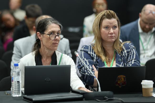 Louisa Longman and Melissa Cotterill, Australia - CBD SB8j 1 ...